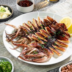 쵱선생 국내산 구룡포 반건조 오징어 10미 820g 내외 - SSG.COM