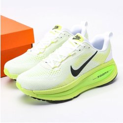 나이키 보메로 18 여성 로드 러닝화_A HM6804-102 - SSG.COM