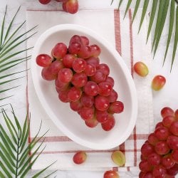 [신품종] 아삭하고 달콤한 써니돌체 포도 2.1kg이상 (5-6송이/에어포장) - SSG.COM