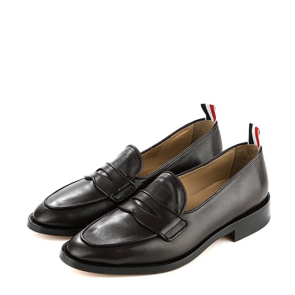 [톰브라운] 23SS (I_MFL087A 05584 205) 남성 VARSITY PENNY 로퍼 - SSG.COM