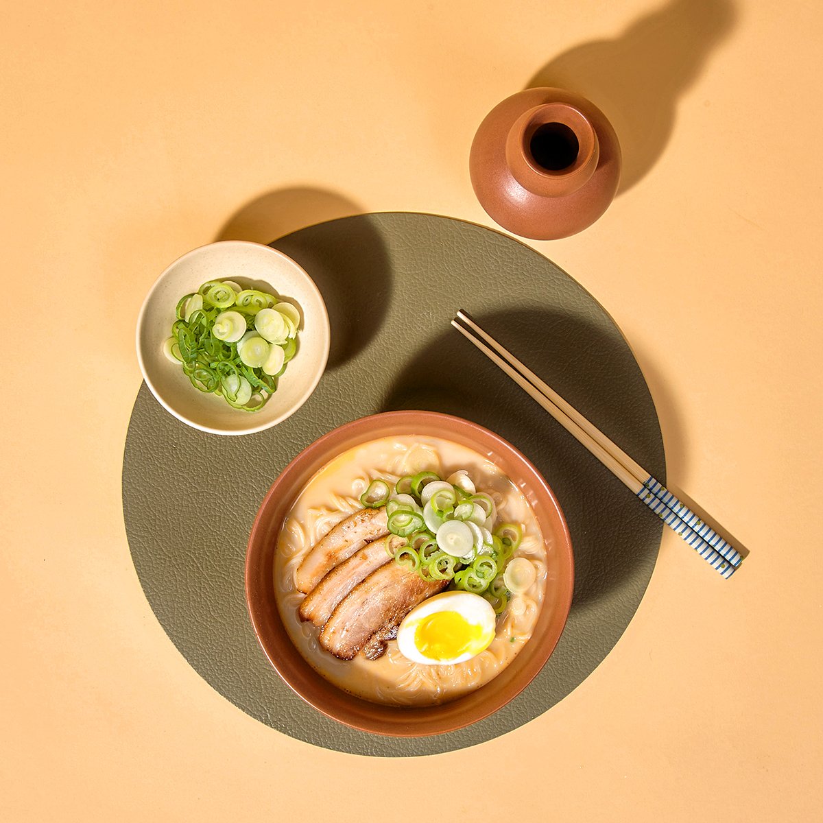 [모노키친]차슈가 들어간 돈코츠라멘 450g - SSG.COM