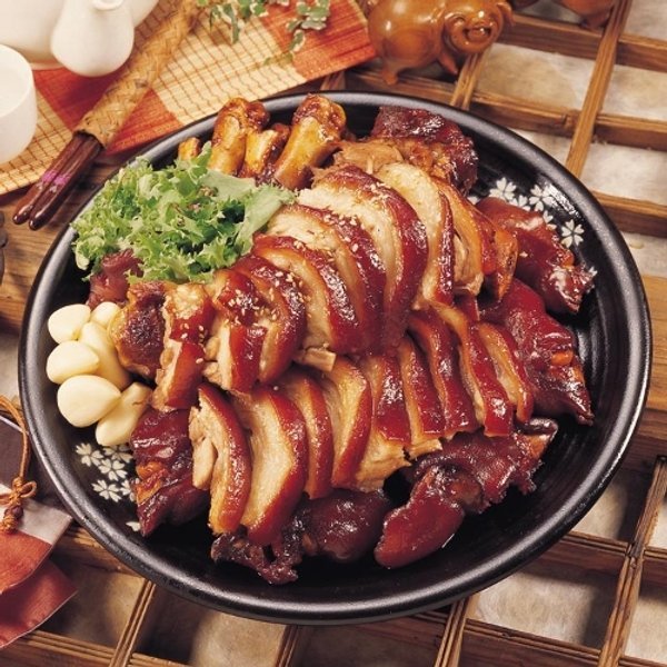 냉동 늘바른 무뼈족발300gX4팩 총1.2kg (덩어리)+매콤소스35g 2봉 - SSG.COM