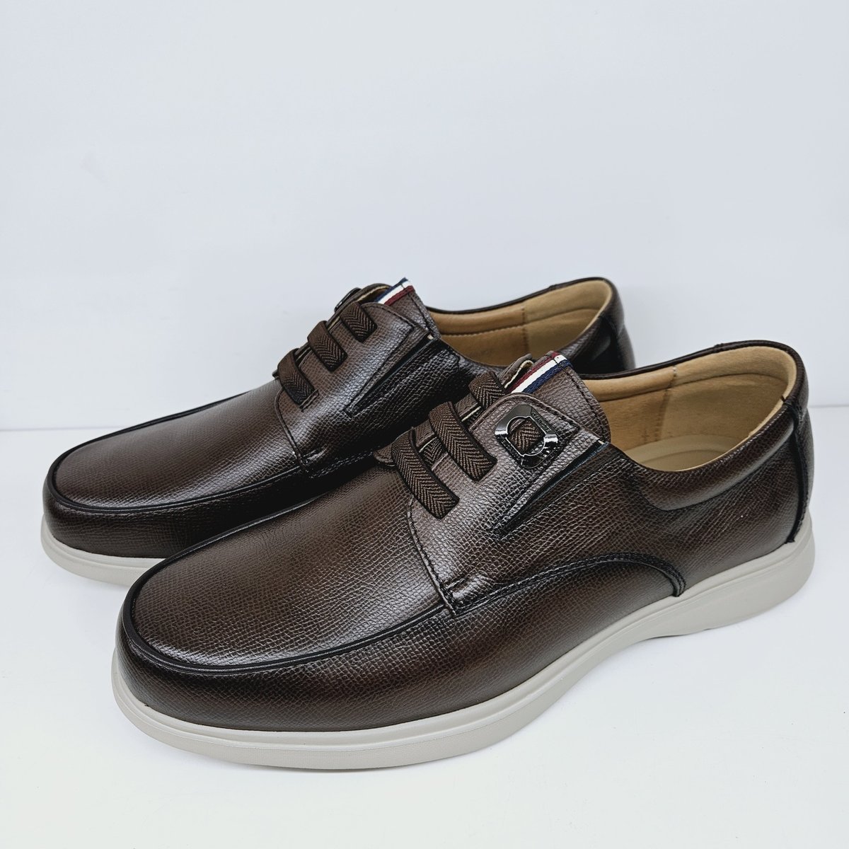 천연 가죽 남성 밴딩 캐주얼화 LCMC83U413-85 - SSG.COM