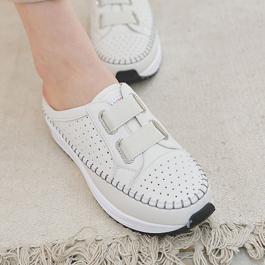 [더힐슈즈] 가죽 펀칭 밴딩끈 여성여자 슬립온 운동화 뮬 스니커즈 4cm/2color smm63, 믿고 사는 즐거움 SSG.COM
