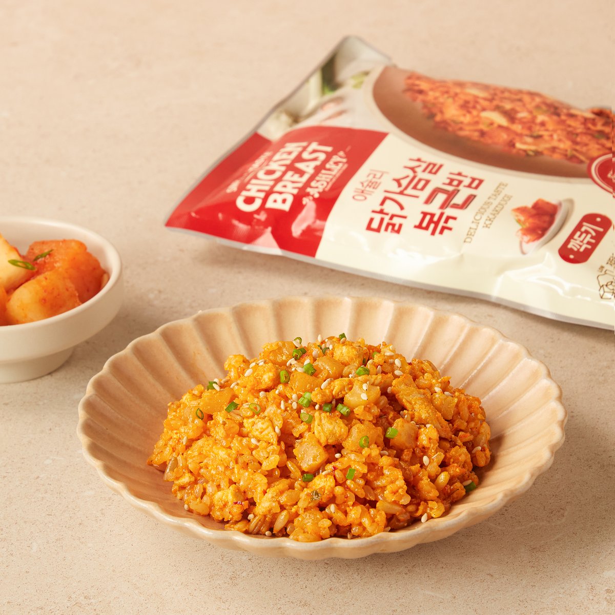 닭가슴살 볶근밥 깍두기 230g - SSG.COM