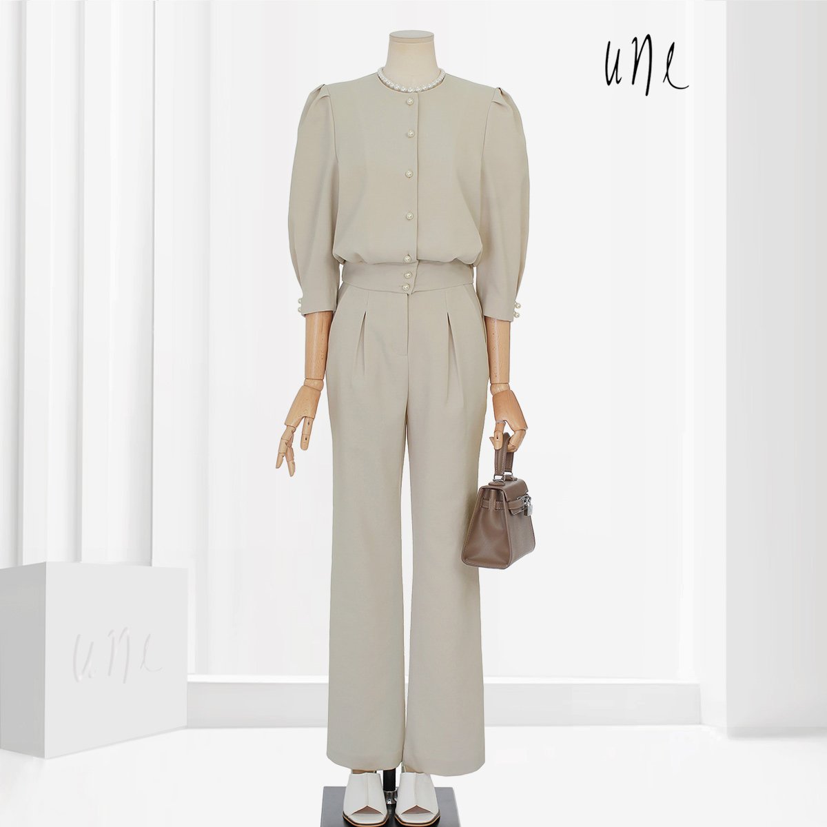 윈(une) [SET]펄버튼퍼프자켓+맞주름슬랙스SET - SSG.COM