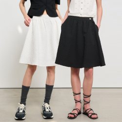 WOMAN 엠보 볼륨 플레어스커트 [3COL] / WBD2L13512 - SSG.COM