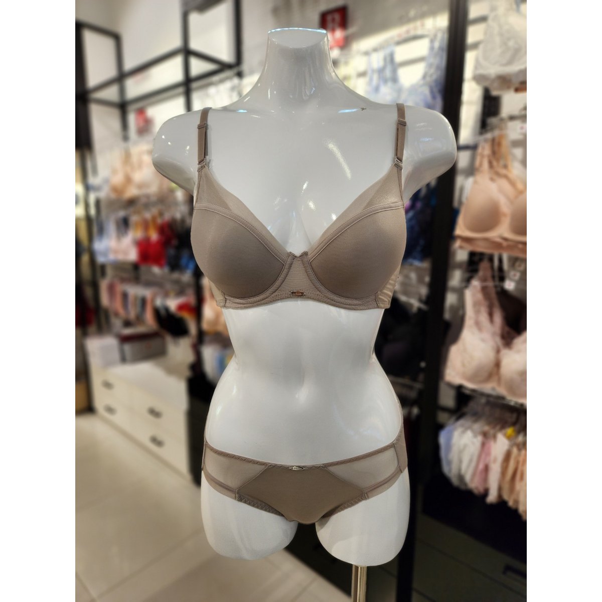 [시흥점] S와코루) 뉴 스키노 서포트 브래지어/햄라인팬티세트 WBR2030+WPT2030H-GY - SSG.COM