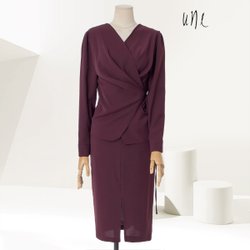 윈(une) [77까지]턱디테일 랩블라우스+스커트SET - SSG.COM