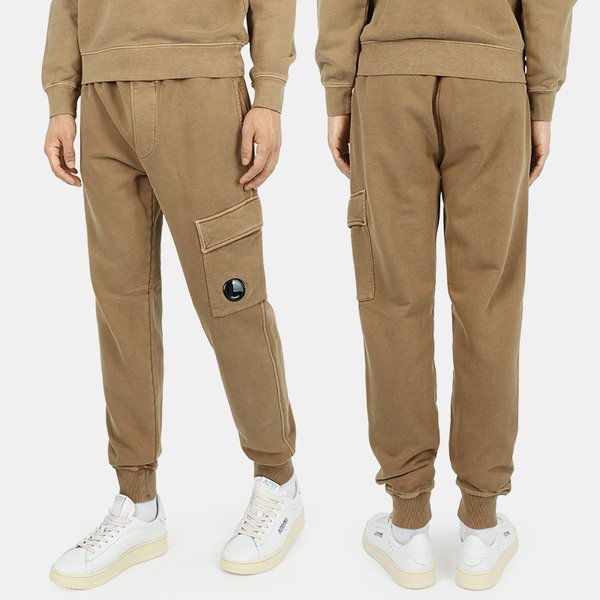 CP컴퍼니 22FW 남성 렌즈 와펜 워싱 조거 팬츠 13CMSP246A 006372R 318 - SSG.COM