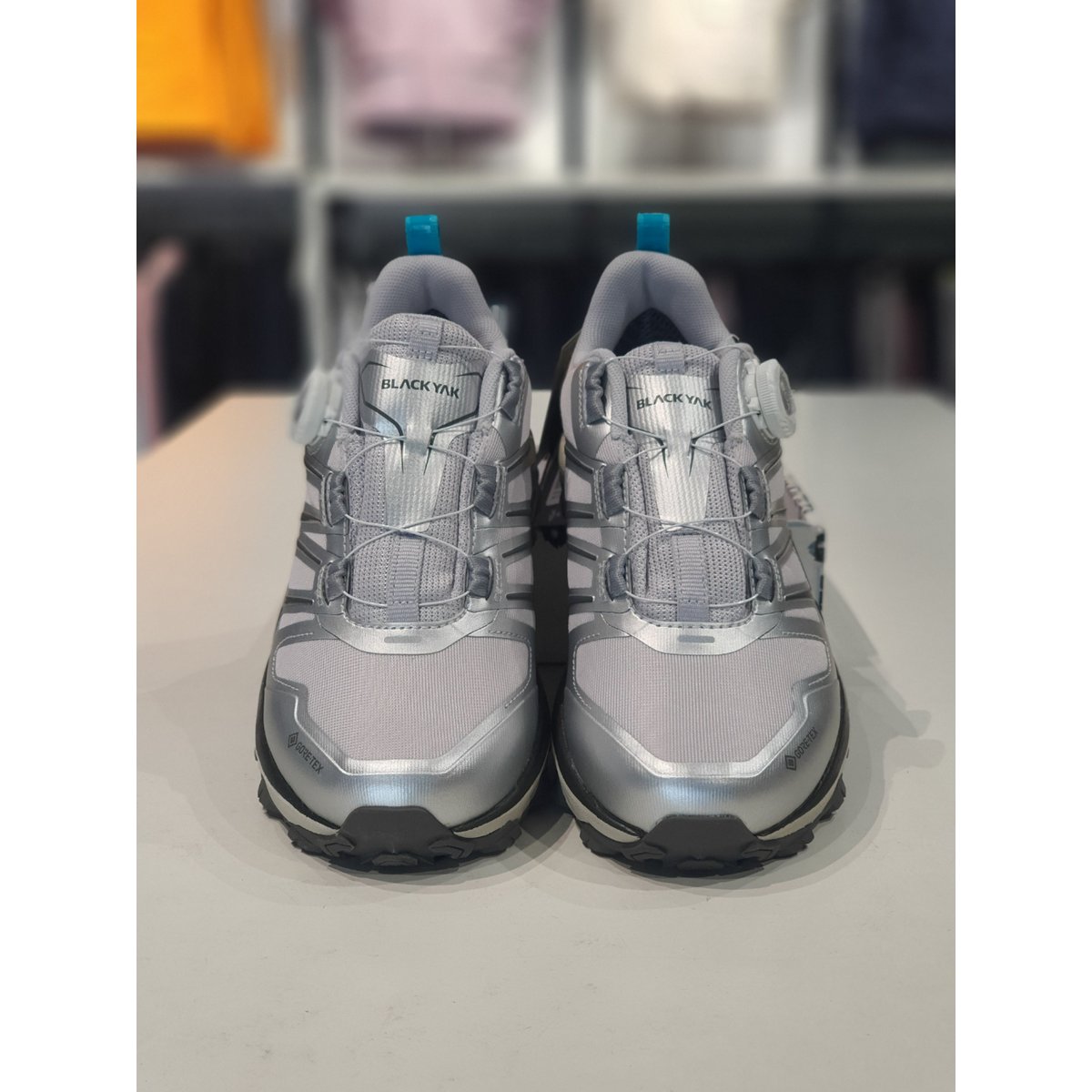 [여주점] 블랙야크_고어텍스 트래킹화 343 D GTX ABYSHX2932(SI) - SSG.COM