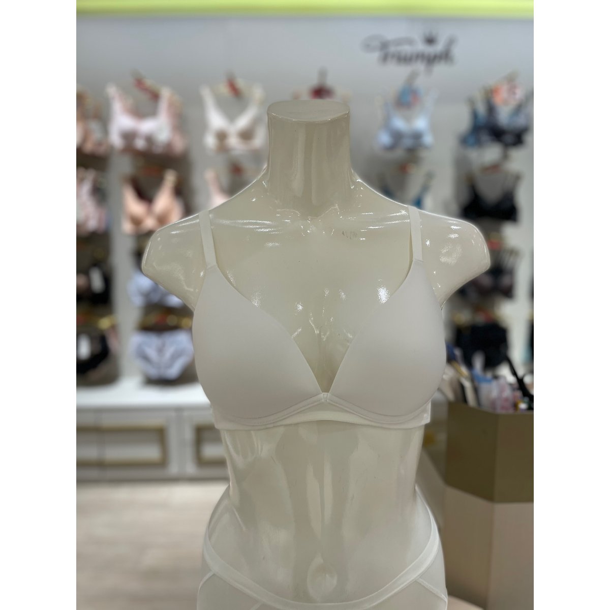 [75A~85B]인사이드 아웃 수입몰드 노와이어 브래지어( TCBS111849 ) - SSG.COM