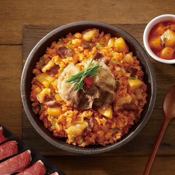 비비드키친 차돌깍두기 볶음밥210g - SSG.COM