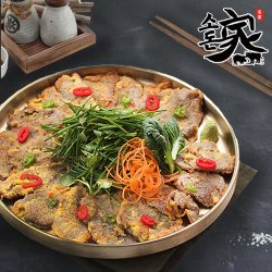 [냉동][소돈가] 1+등급 한우 우둔 육전용 (200gx3) - SSG.COM