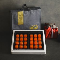 [아워밀] 자연맛남 프리미엄 반건시 4호 청도 곶감선물세트 24개입 (개당50-60g) - SSG.COM