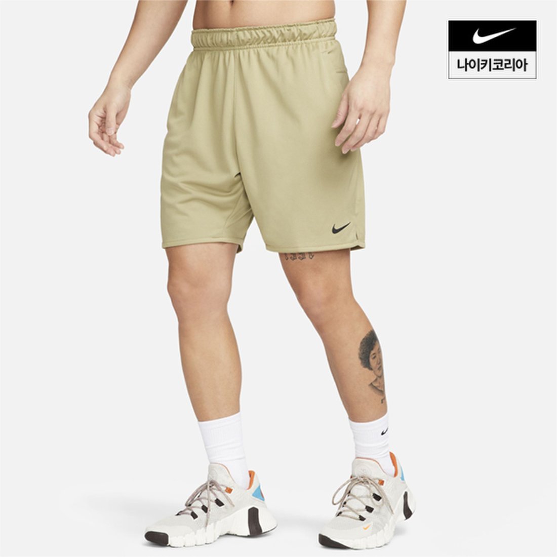 나이키 드라이 핏 토털리티 남성 7인치 언라인드 쇼츠 NIKE FB4197-276, 신세계백화점