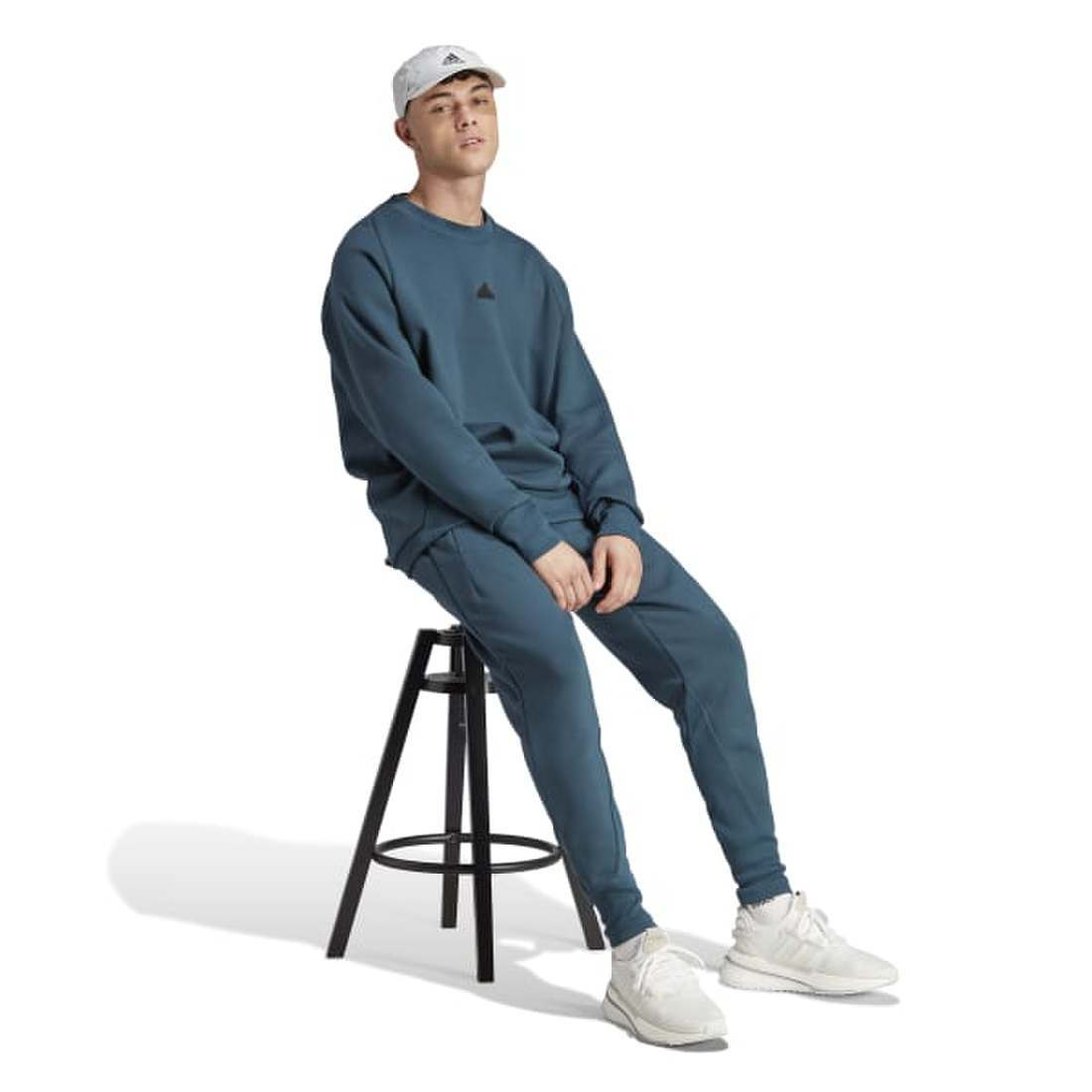 [아디다스] M Z.N.E. PR CRW 지엔이 맨투맨 (IN5108), 신세계백화점