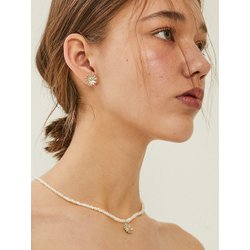 Mini Daisy Post Earring - SSG.COM