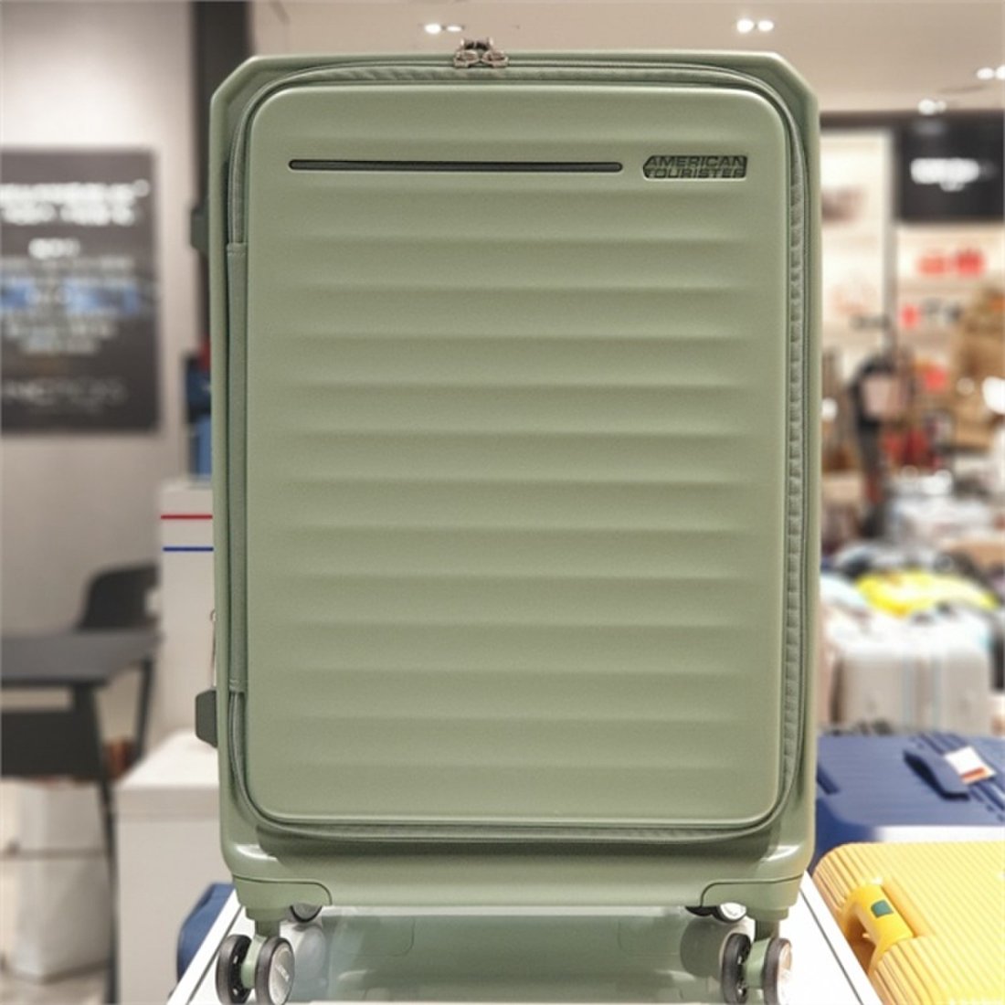 아메리칸투어리스터 NC02 FRONTEC SPINNER 68/25인치 EXP TSA AM 화물용하드캐리어 HJ314008 ...