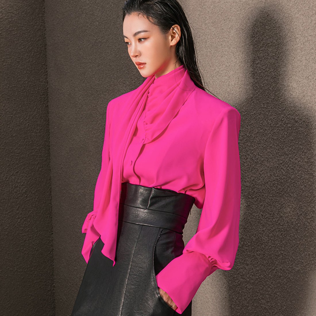 [딘트] B9136 어스 비비드 셔링넥 스카프 블라우스/핫핑크, 믿고 사는 즐거움 SSG.COM