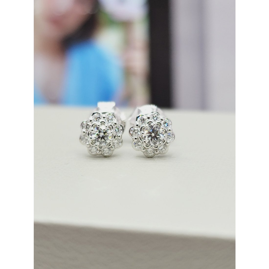 [여주점] [골든듀] 비올레뜨1C 18K 1부 다이아몬드 귀걸이 (211400154), 믿고 사는 즐거움 SSG.COM