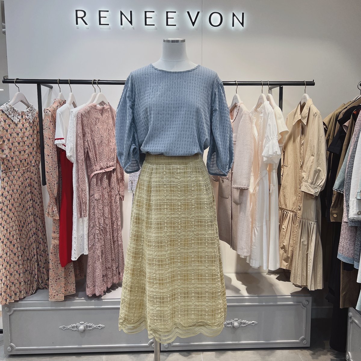 볼륨소매격자써커탑(RE21B5BL710 BL)q - SSG.COM