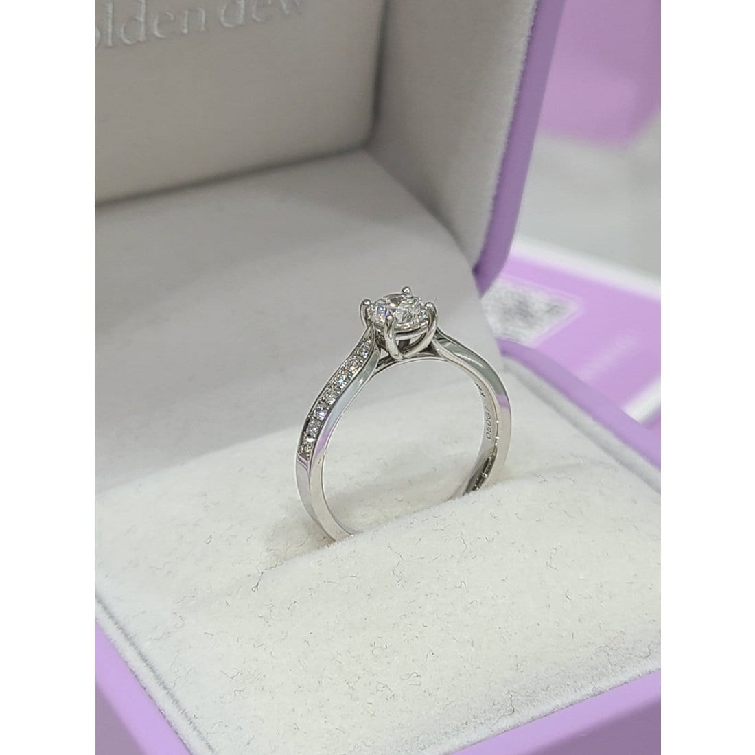 [파주점] 골든듀 쉔브룬5C(B) 5부 다이아몬드 반지 WG 18K 210900103, 믿고 사는 즐거움 SSG.COM